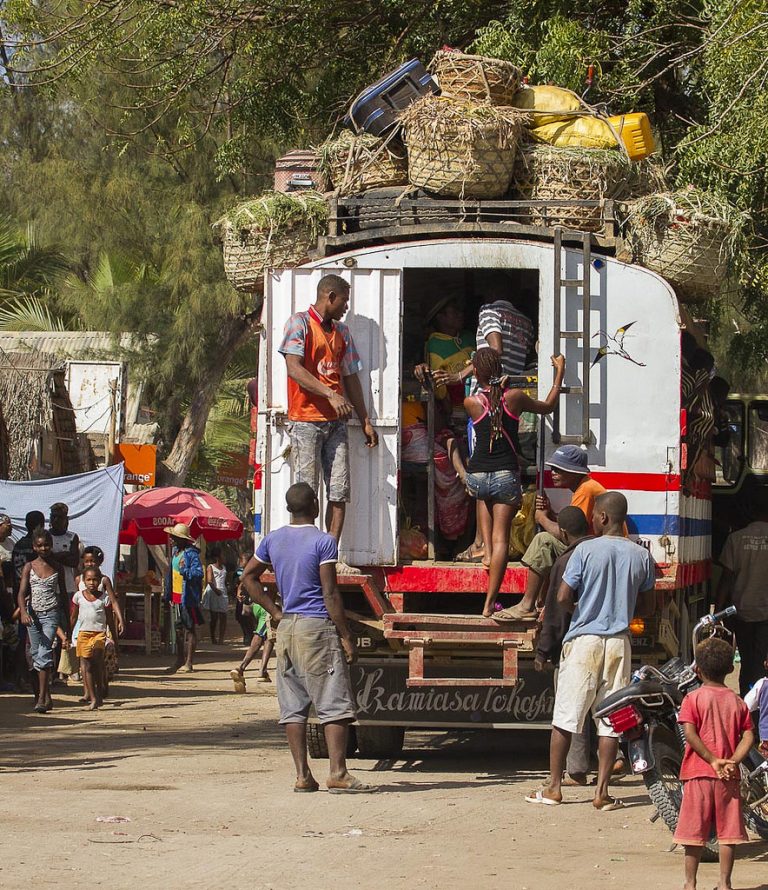'Gifts Of The Road': Why You Should Travel By Bus In Madagascar | AFKTravel