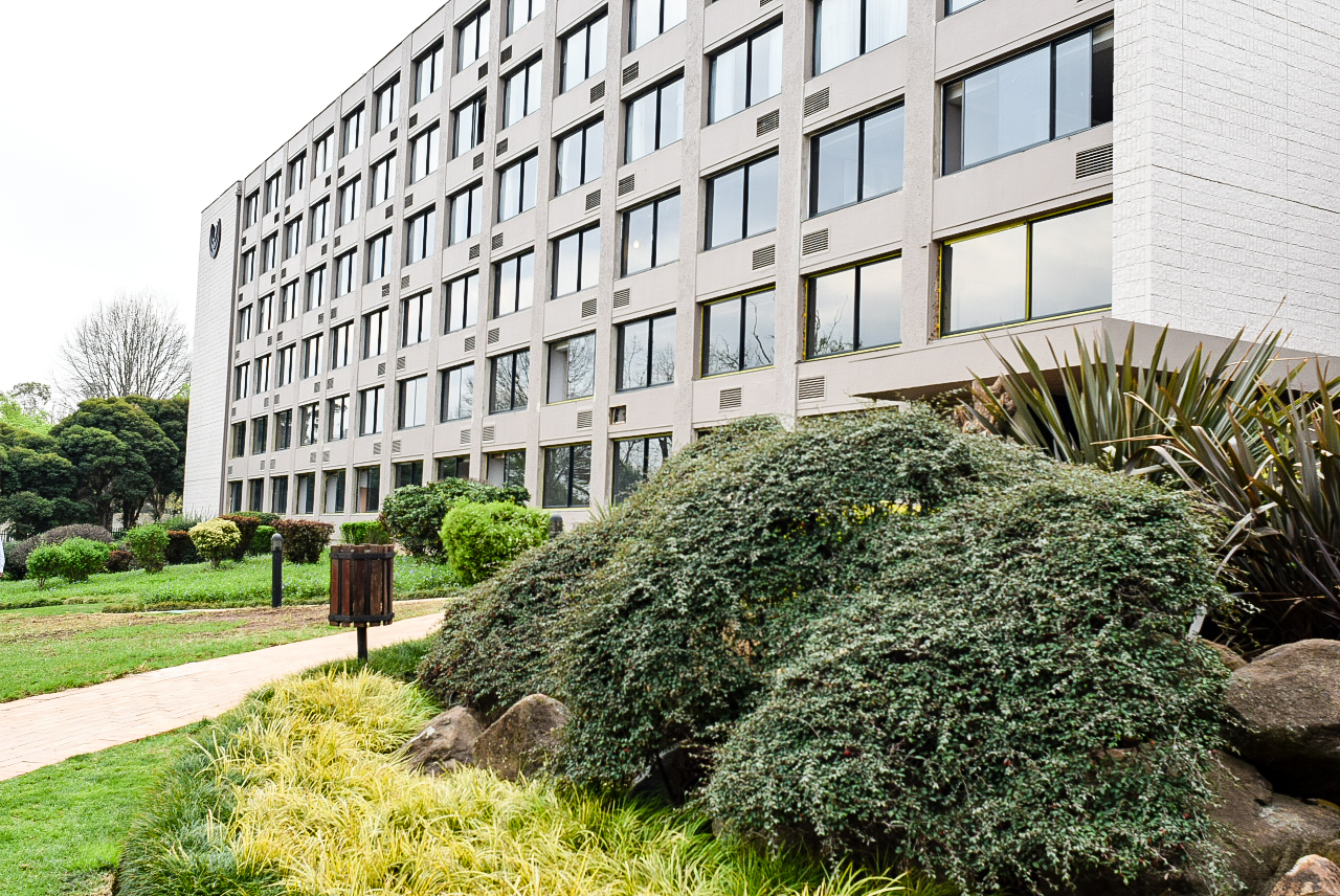 Riverside Sun Resort, Vaal River | Hotel Rates & Reviews | AFKTravel