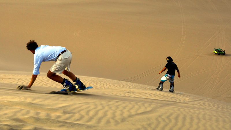 15 Best Places To Go Sandboarding Around The World | AFKTravel
